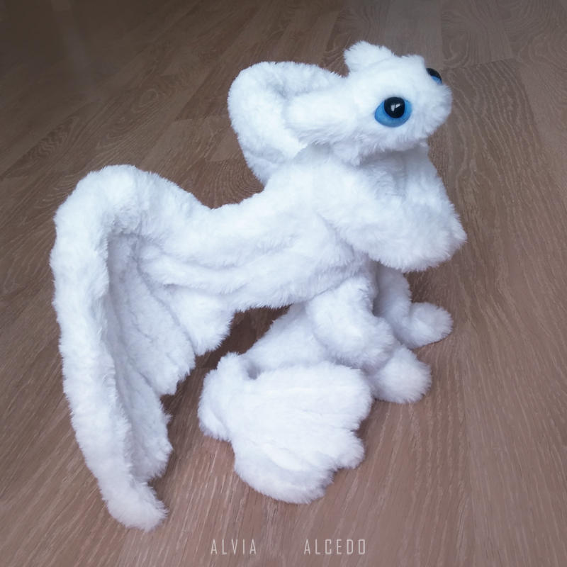 Light Fury toy [Ebay] by AlviaAlcedo on DeviantArt