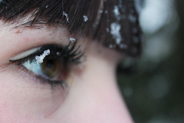 Eye and snow by Zhenya98 on DeviantArt