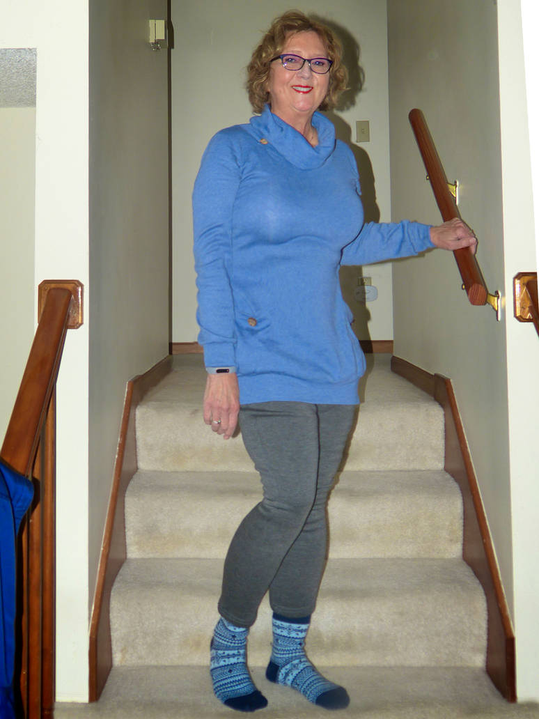 Teh Mollz - 11.17.18 by MollyFootman on DeviantArt