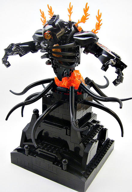 Bionicle MOC: Deity of the Temple by LordObliviontheGreat on DeviantArt