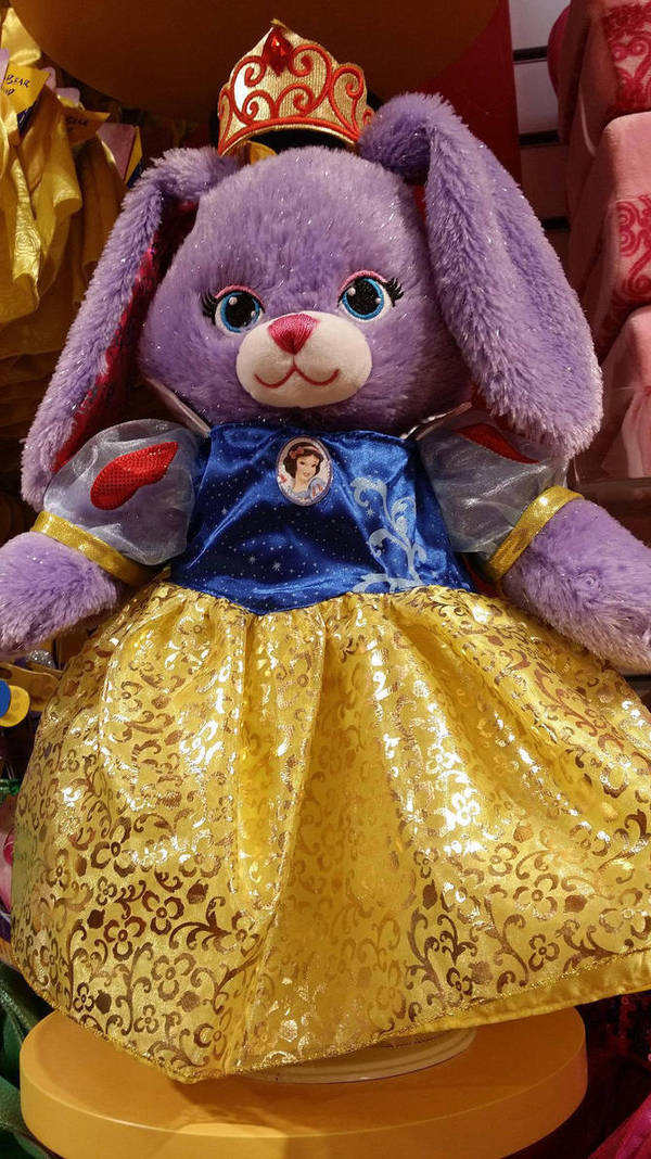 Snow White Bunny by Mileymouse101 on DeviantArt