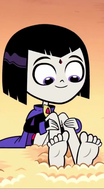 Raven Relaxing At The Beach By Justanotherravenfan On Deviantart