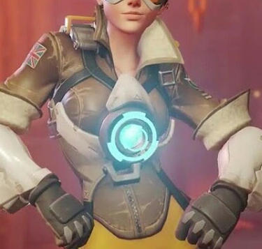 [DEATH BATTLE] PREDICTION - Tracer VS Scout by McGasher on DeviantArt